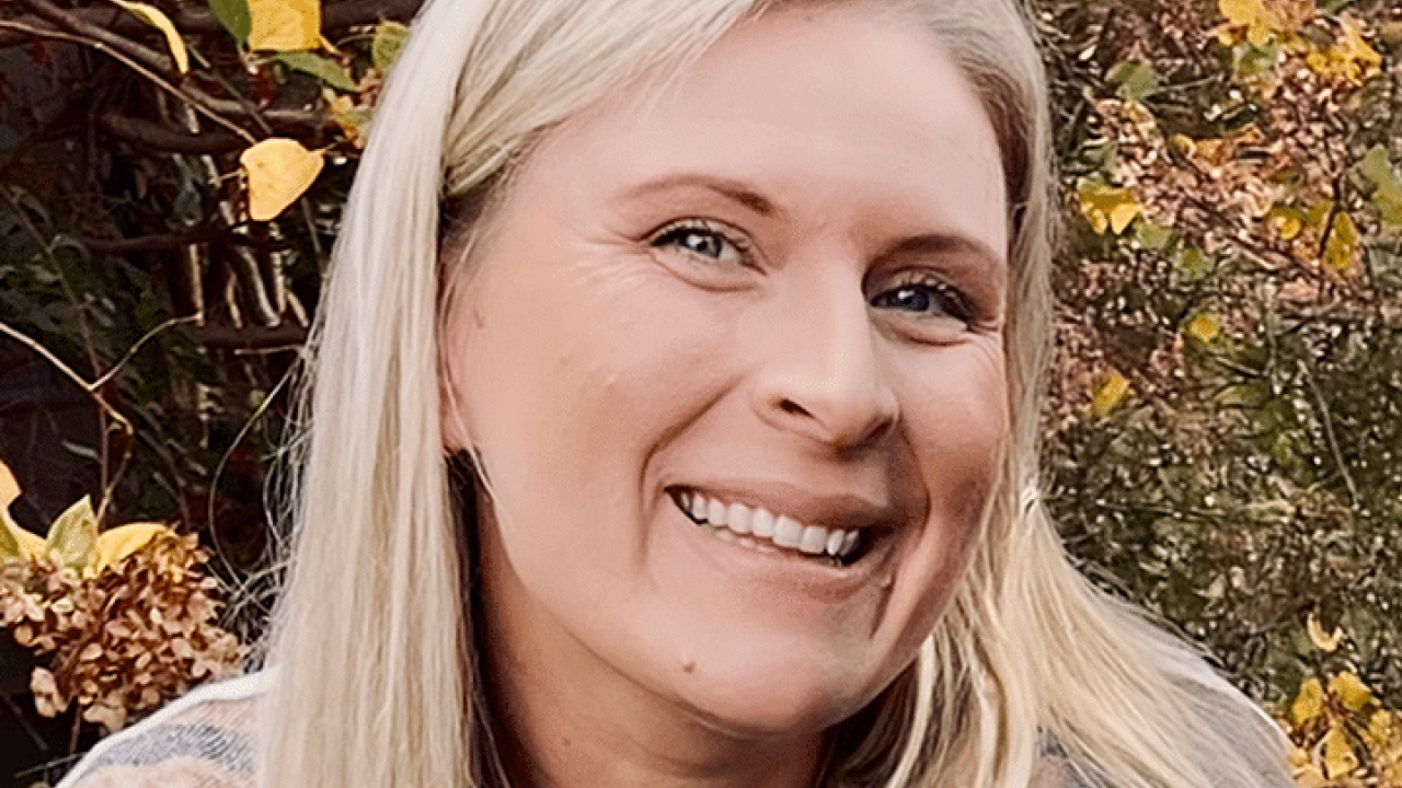 Sarah F — Puppy Adoption Assistant